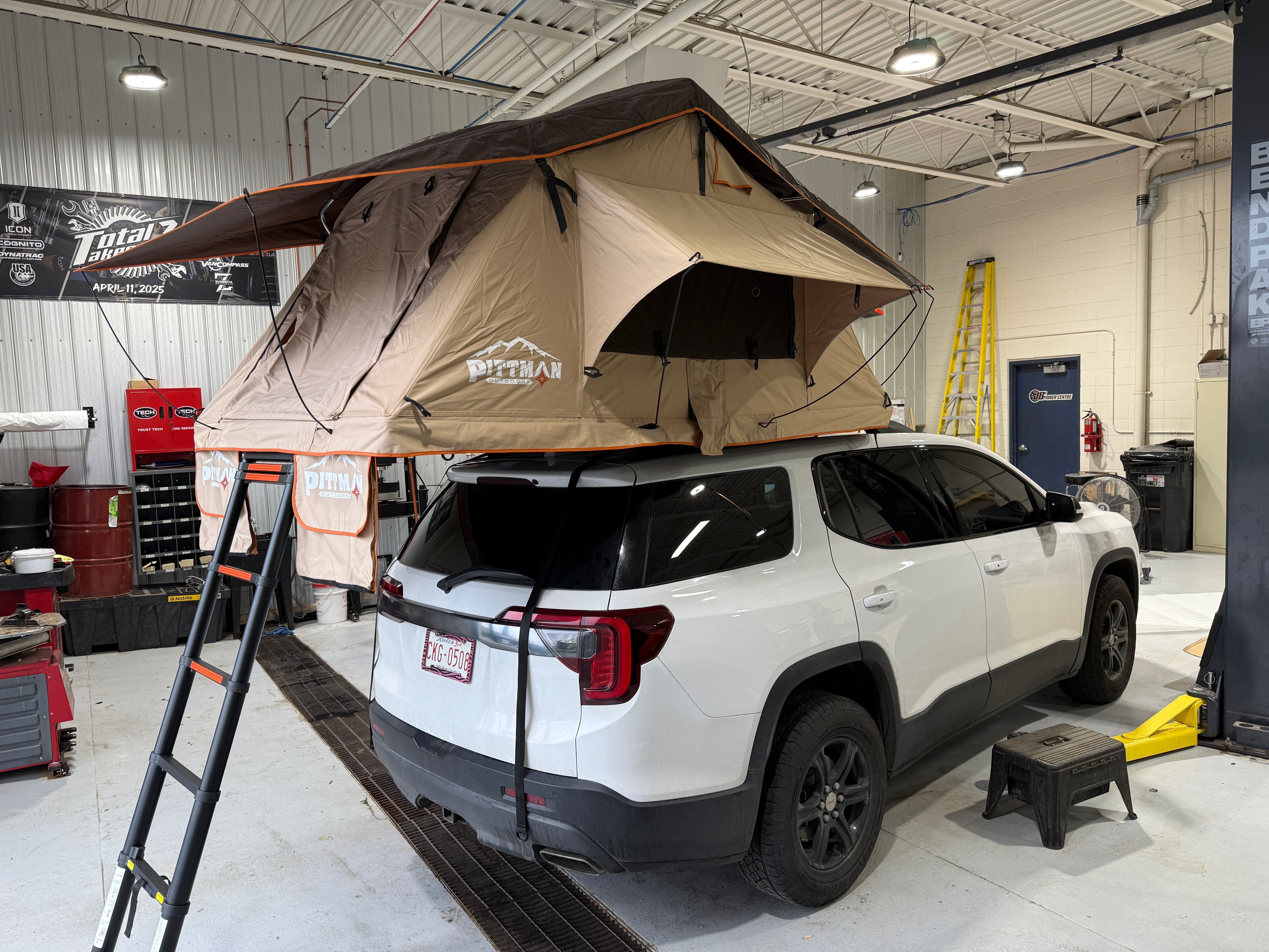 2023 GMC Acadia Pittman Outdoors Rooftop Tent Install – JBs Power Centre